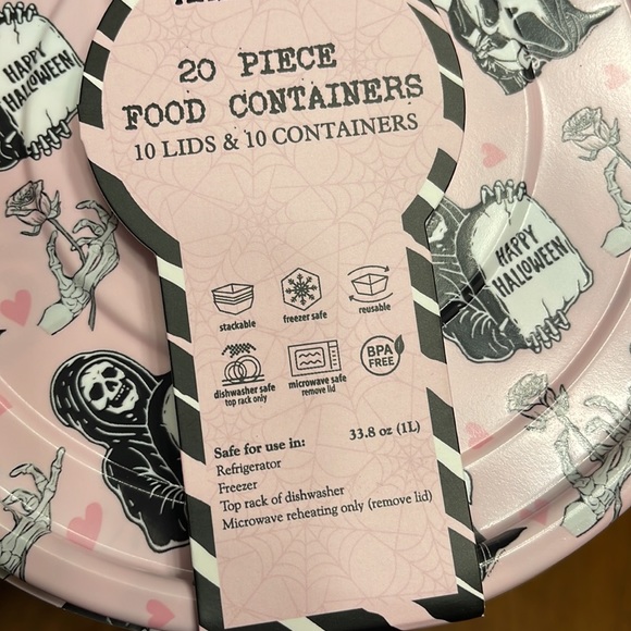 CWC | Kitchen | Brand New Ghostface Tupperware Round Ghost Face ...